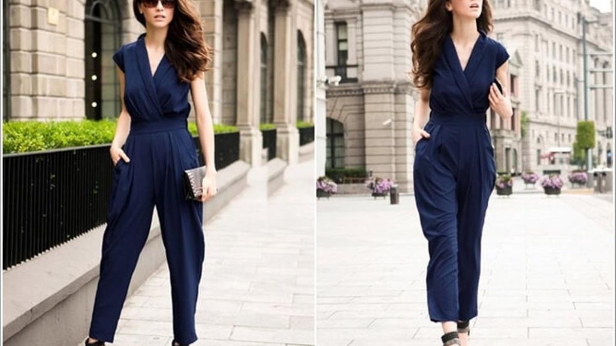 Selain Hitam, Ini 7 Style Elegan dengan Sentuhan Navy - Fashion Fimela.com