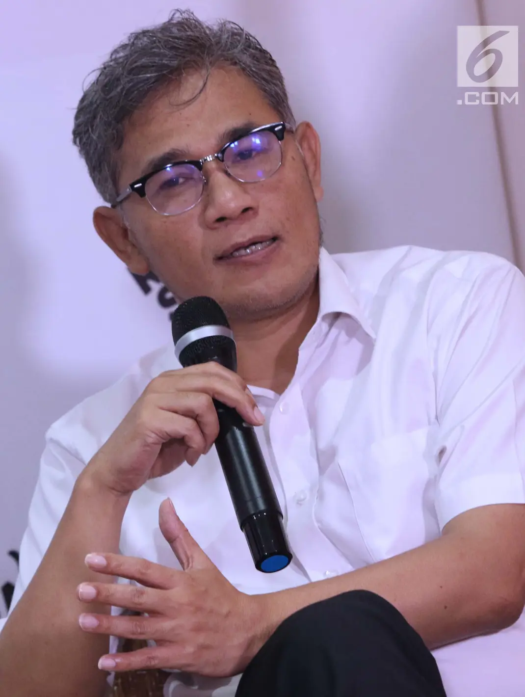 FOTO: TGB dan Budiman Sudjatmiko Diskusikan Hoax, Golput dan Masa Depan ...