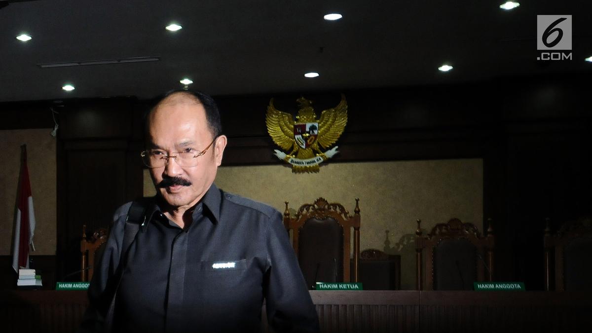 Hakim Tolak Eksepsi Fredrich Yunadi - News Liputan6.com
