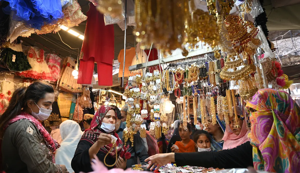 FOTO: Persiapan Lebaran Warga Pakistan - Foto Liputan6.com