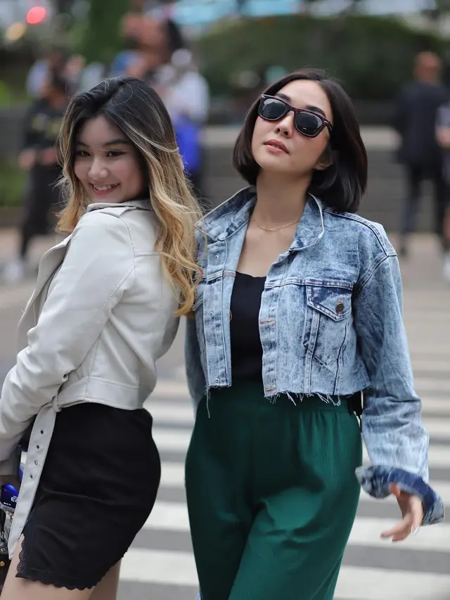 7 Potret Gisel di Citayam Fashion Week, Tampil Keren dan Tuai Sorotan ...