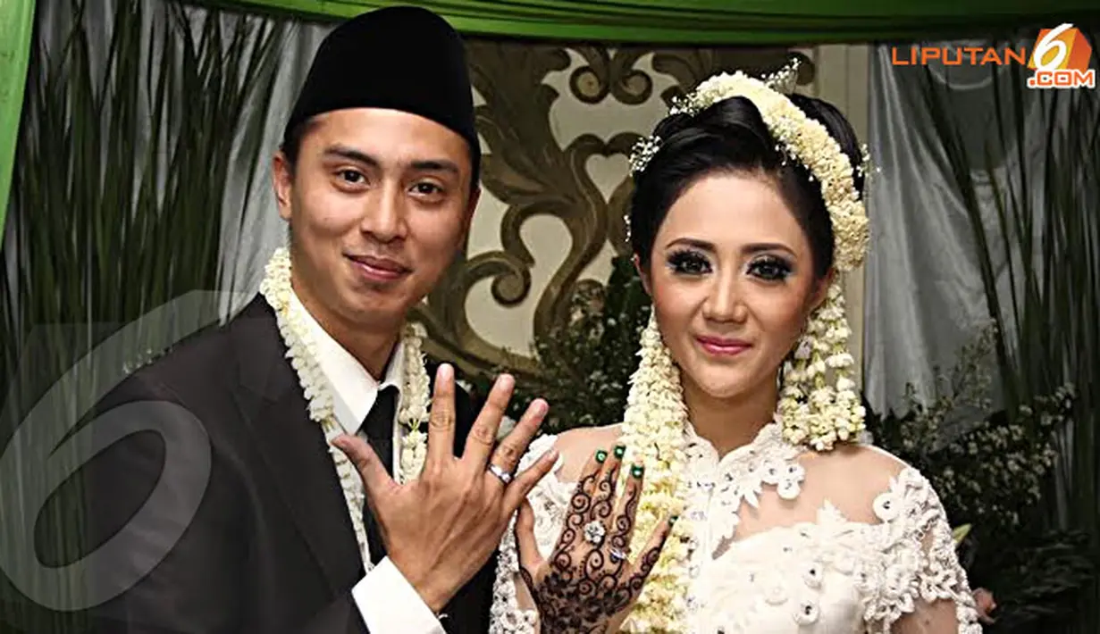 [FOTO] Aida Saskia Lepas Masa Lajang - Foto Liputan6.com