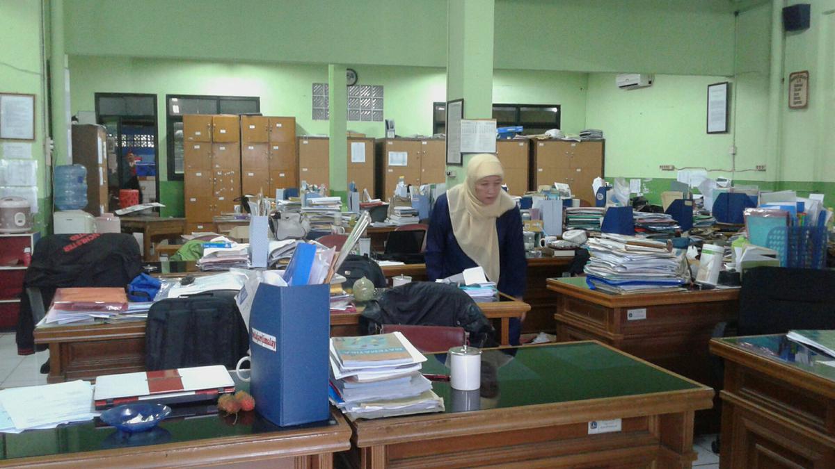 SMA 82: Kami Tak Minta Rp 2,5 M untuk Ruang Rapat Seperti di APBD ...