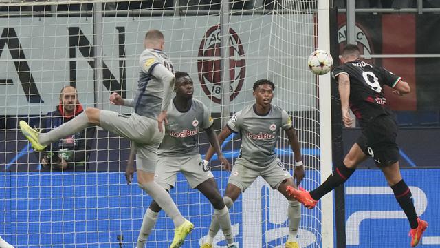 Reaksi Netizen Setelah AC Milan Lolos ke Babak 16 Besar Liga Champions ...