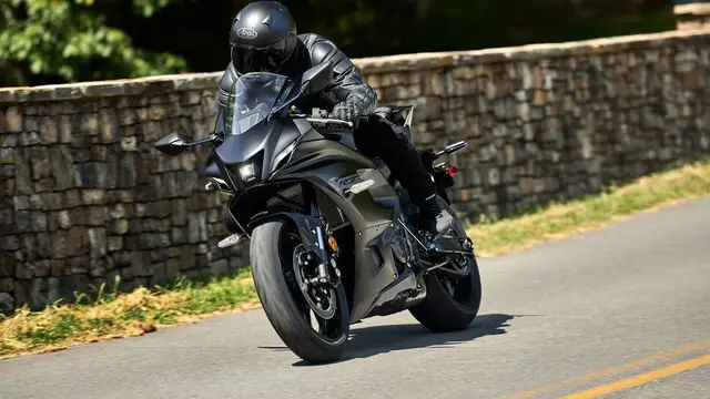 Yamaha YZF-R7 Model 2025 Segera Meluncur - Otomotif Liputan6.com