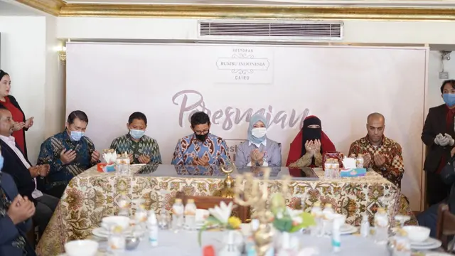 Sandiaga Uno Resmikan Restoran Indonesia di Kairo Mesir