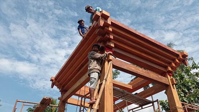 8 Foto Rumah Joglo Jawa, Pahami Keunikan dan Filosofinya