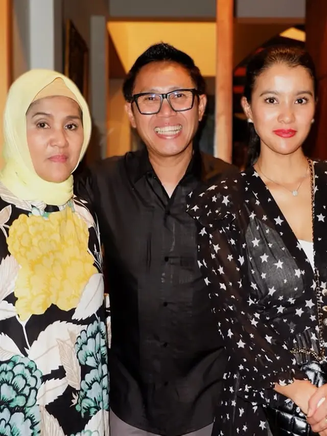 6 Potret Tetty Liz Indriati di Usia 67 Tahun, Ibunda Marcella Zalianty ...