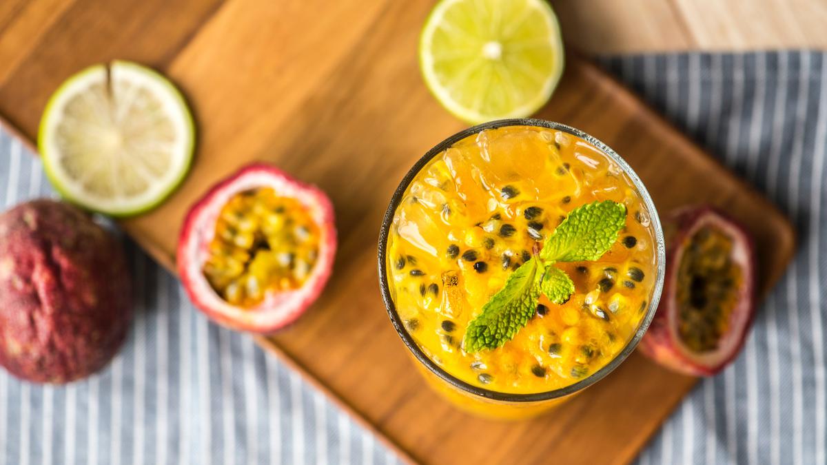 5 Resep Es Buah Markisa Kaya Vitamin C dan Penurun Kolesterol - Food ...