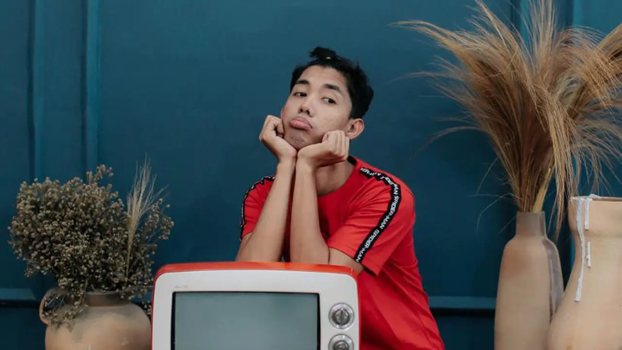 Sempat Jadi Housekeeping, Irwansyah Damanik Banting Setir ke Konten Kreator - Regional Liputan6.com