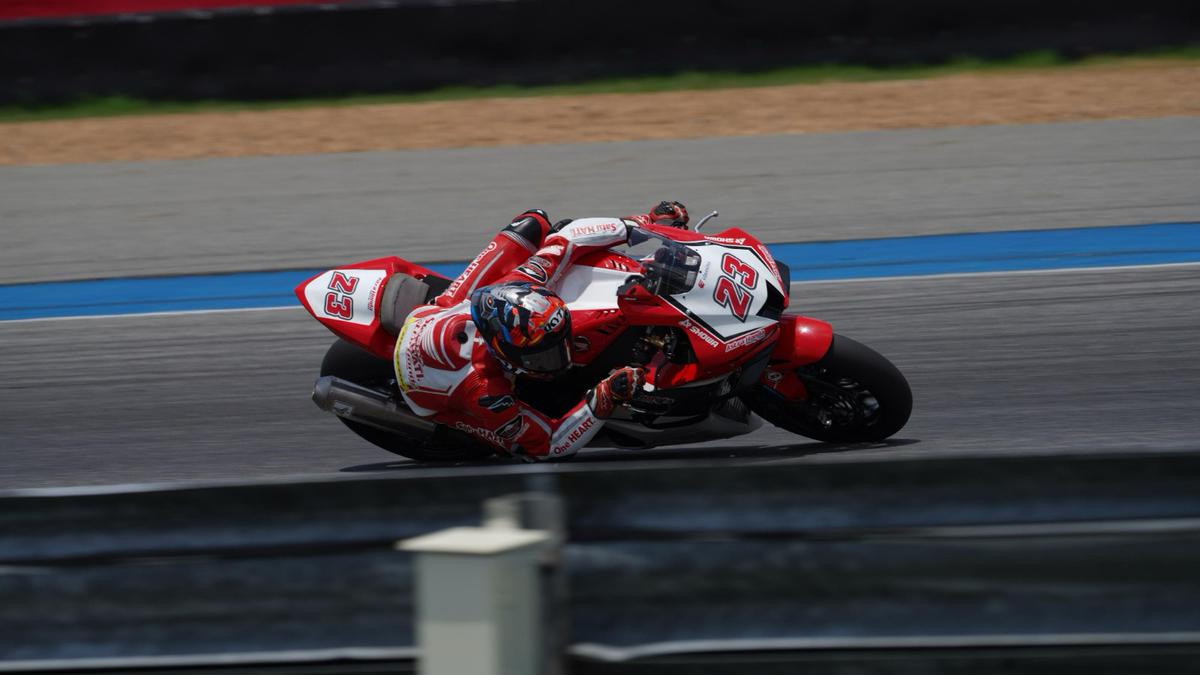 6 Rider AHRT Tuntaskan Kualifikasi ARRC 2025, Begini Hasilnya - Ragam Bola.com