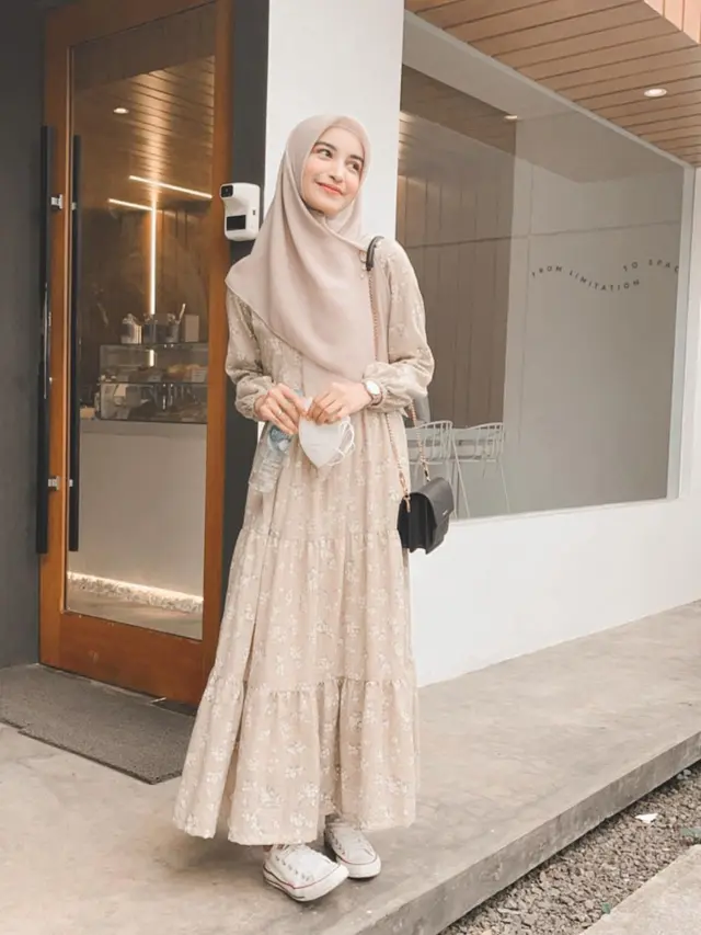 6 Potret Cut Intan Nabila, Atlet Anggar Disebut Kembaran Shireen ...