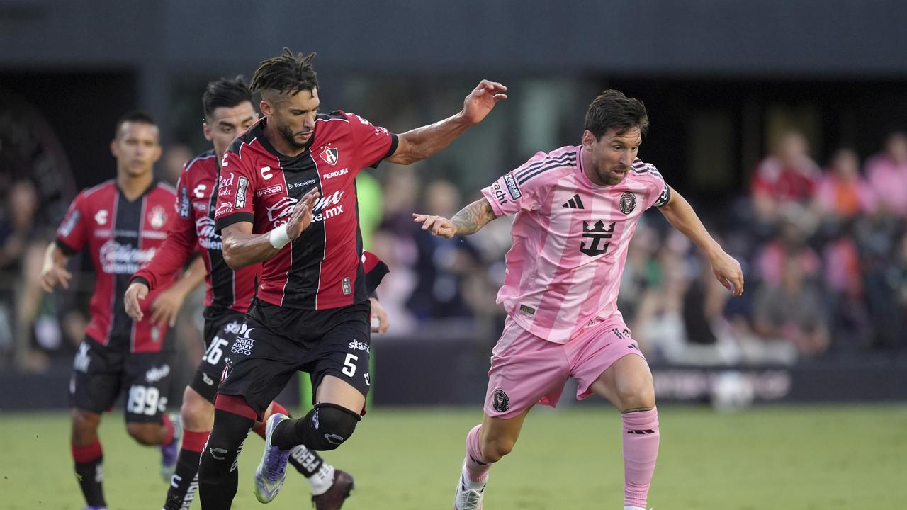 Dari Kemenangan 2-1 Inter Miami vs Atlas: Magis Lionel Messi dan Debut ...