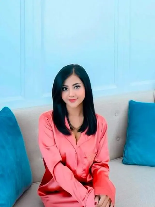 7 Potret Tania Ayu Siregar, DJ Cantik yang Kini Merambah Dunia Akting ...