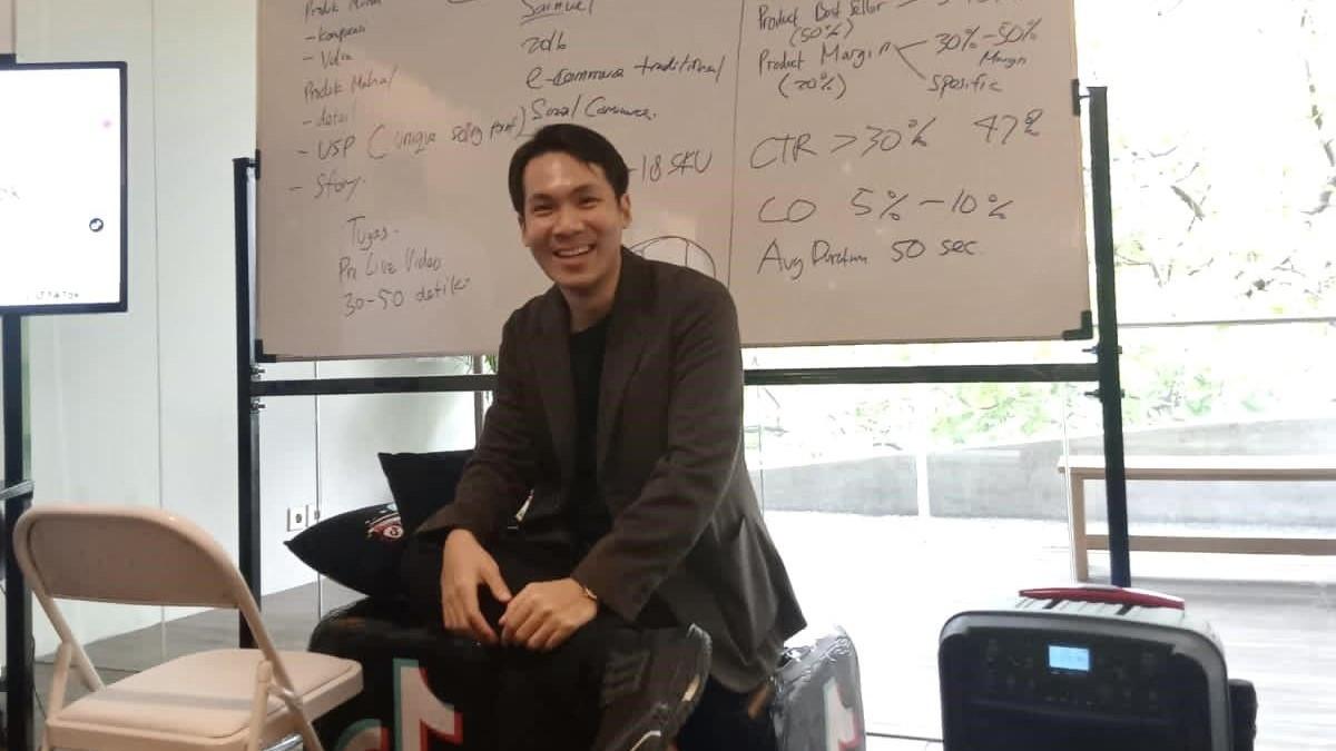 Mengenal Samuel Sutanto, Bos Brand Sepatu Lokal ‘Kicksy’ yang Tembus ...