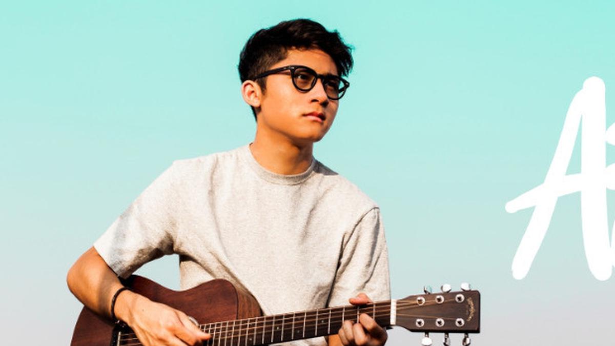 Ditinggal Kekasih, Abeliano Terinspirasi Garap Single Perdana - ShowBiz ...