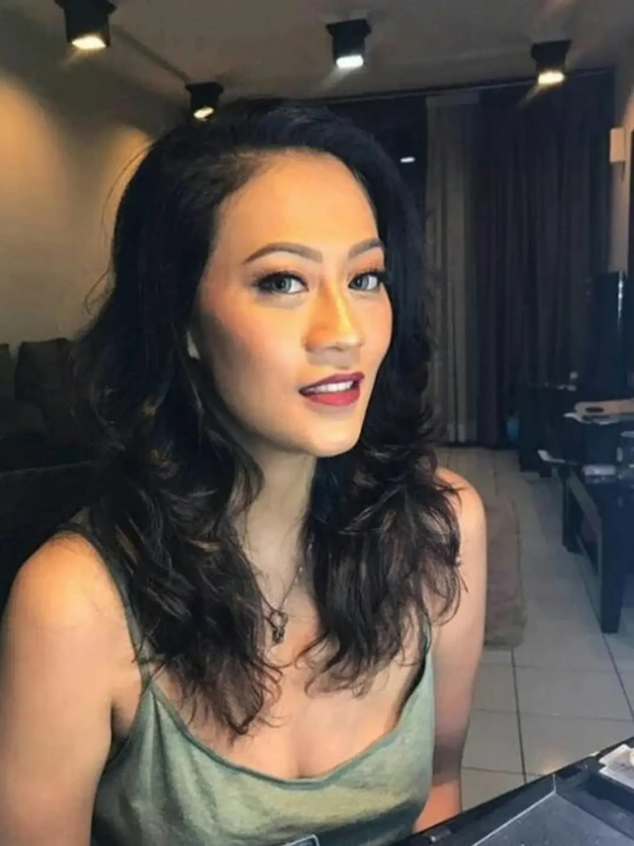 Nanie Darham ‘Air Terjun Pengantin’ Meninggal Usai Sedot Lemak, Ini 7 ...