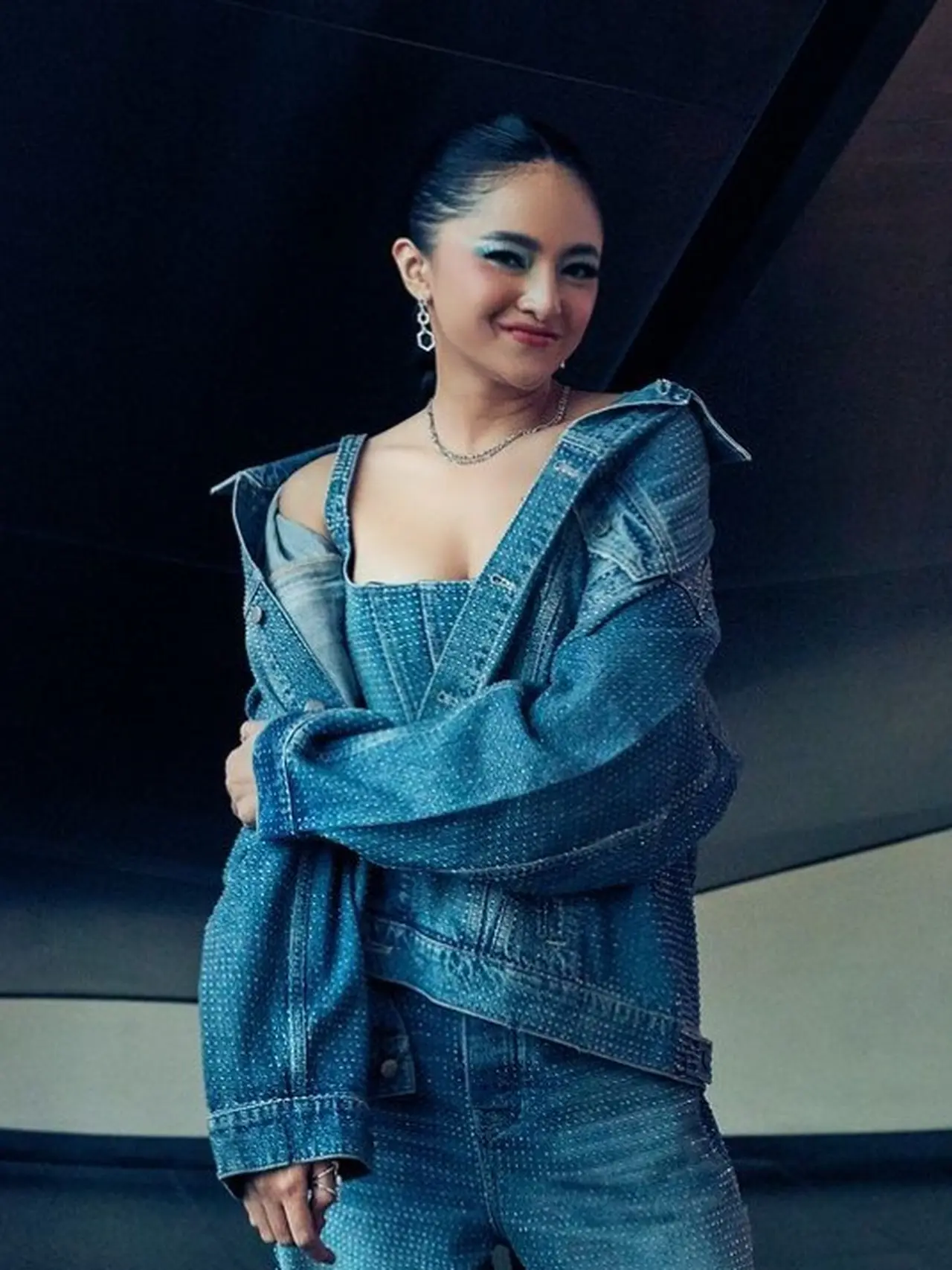 8 Potret Terbaru Marshanda yang Semakin Langsing dan Segar di Usia 35 ...