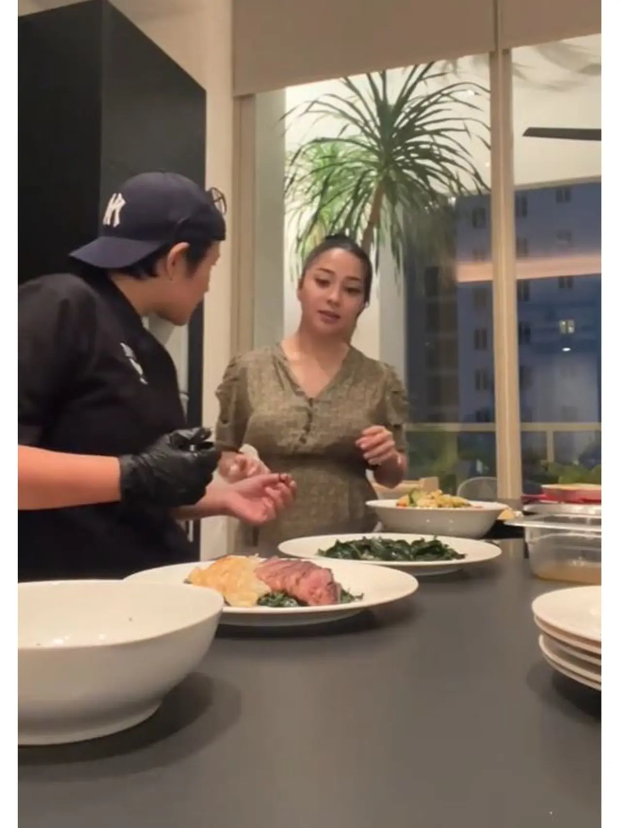 Jadi Chef Pribadi, Ini 6 Potret Arre Prianto Siapkan Hidangan Keluarga ...