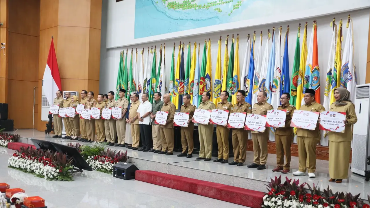 Desentralisasi Adalah Sistem Pembagian Kewenangan Dalam Pemerintahan Pahami Kelebihan Dan 