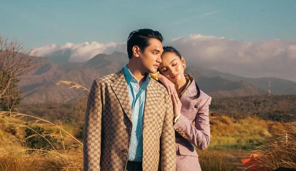Single Ada Trending, Intip Potret Kedekatan Lyodra dan Afgan yang Bikin Baper - Photo Fimela.com