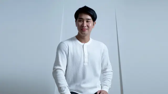 Jusin Clasic, Sang Magician Debut Solo dengan Lagu Romantis Jatuh Jatuh ...