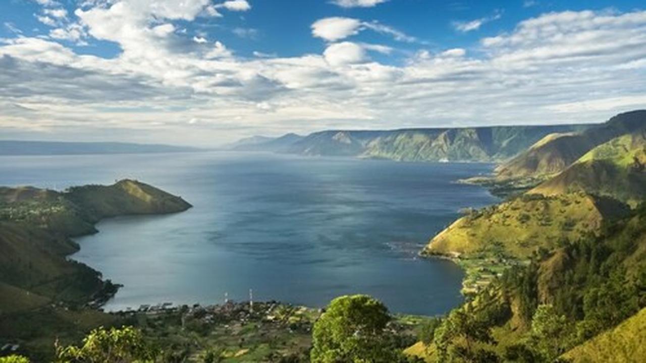 25 Pilihan Wisata Alam Terbaik, dari Hidden Gem sampai Paling Hits di 2025