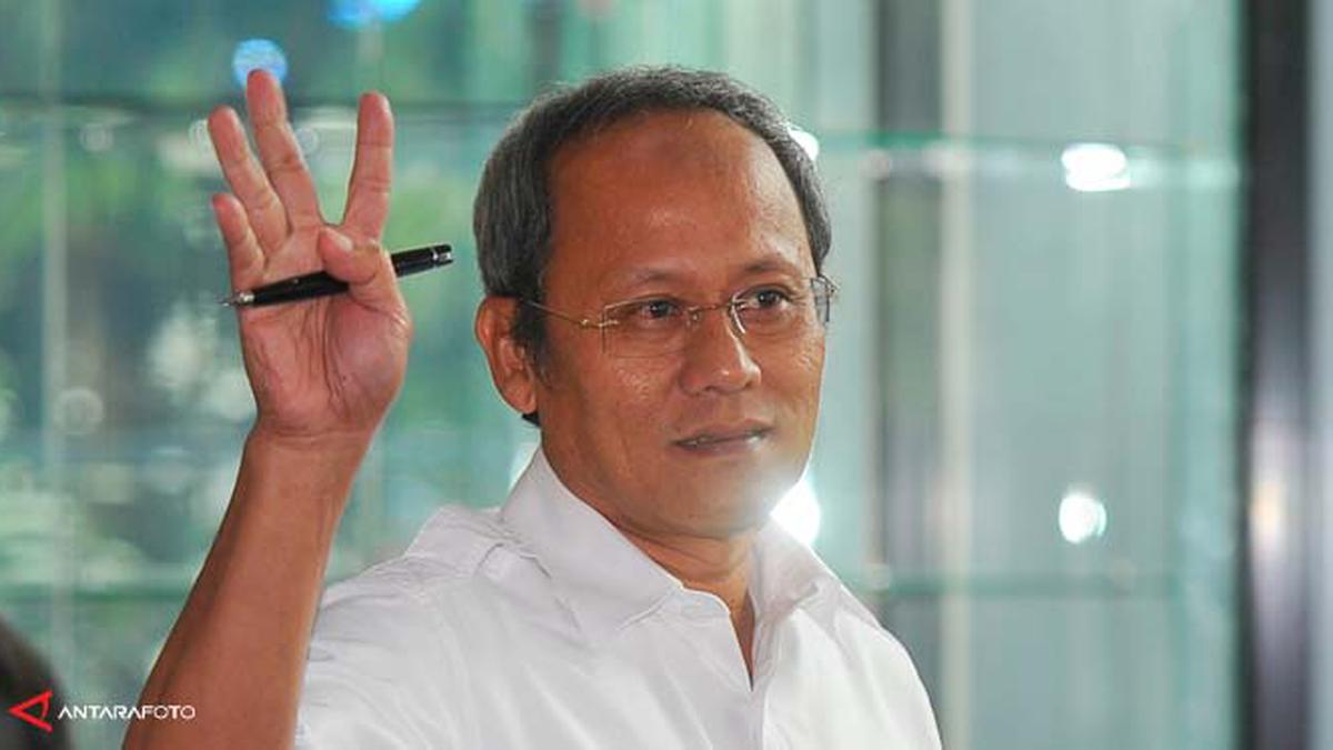 11 Bulan Tersangka, Anak Buah Andi Mallarangeng Akhirnya Ditahan - News ...