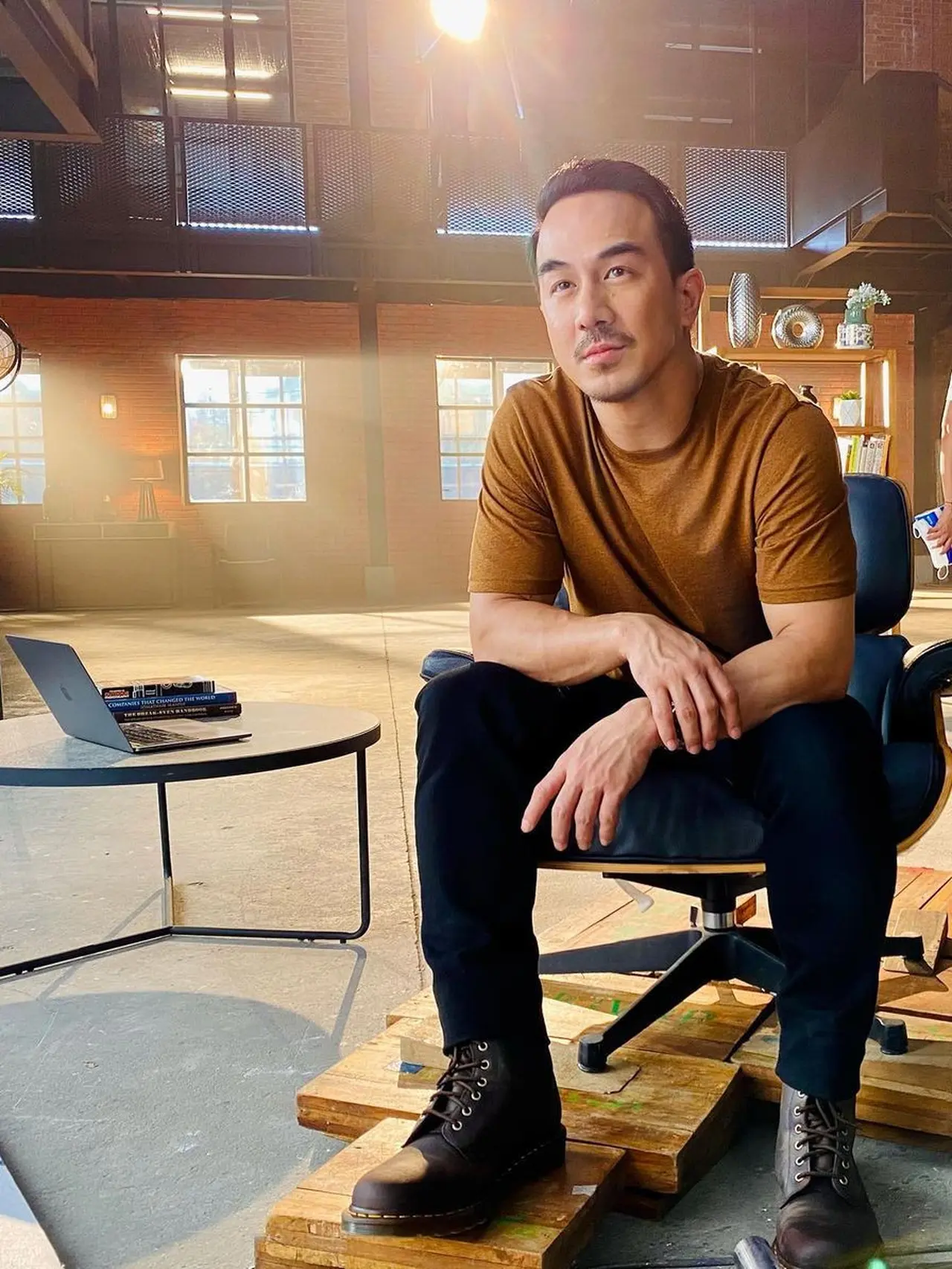 Joe Taslim Enggan Tampil di Acara TV Indonesia, Ngaku Malu dan Tak ...