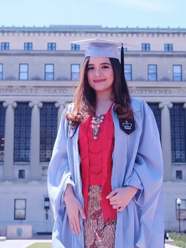 Model Rambut Wanita yang Cocok untuk Wisuda - Hot Liputan6.com