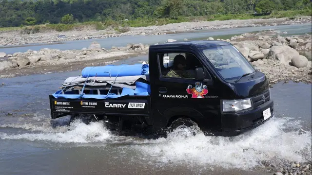 Suzuki New Carry Pick Up: Cek Harga Terbaru, Dimensi Bak, Konsumsi BBM ...