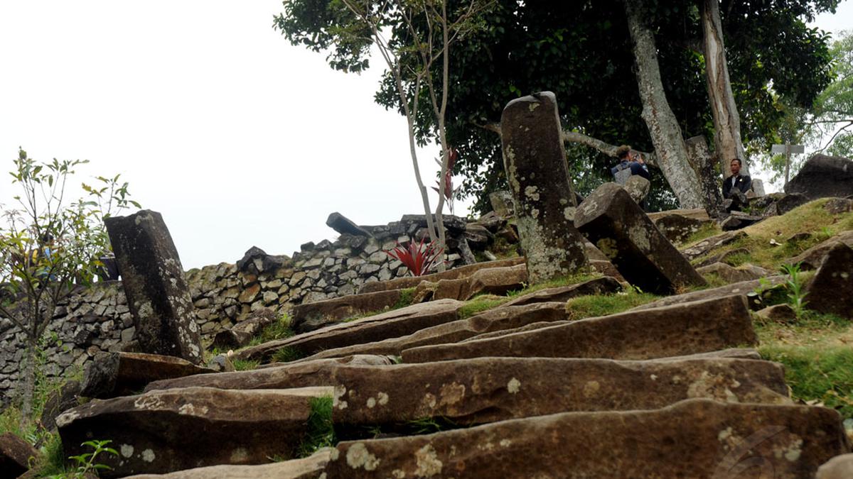 Penasaran dengan Situs Gunung Padang? Ini Rute yang Bisa Ditempuh