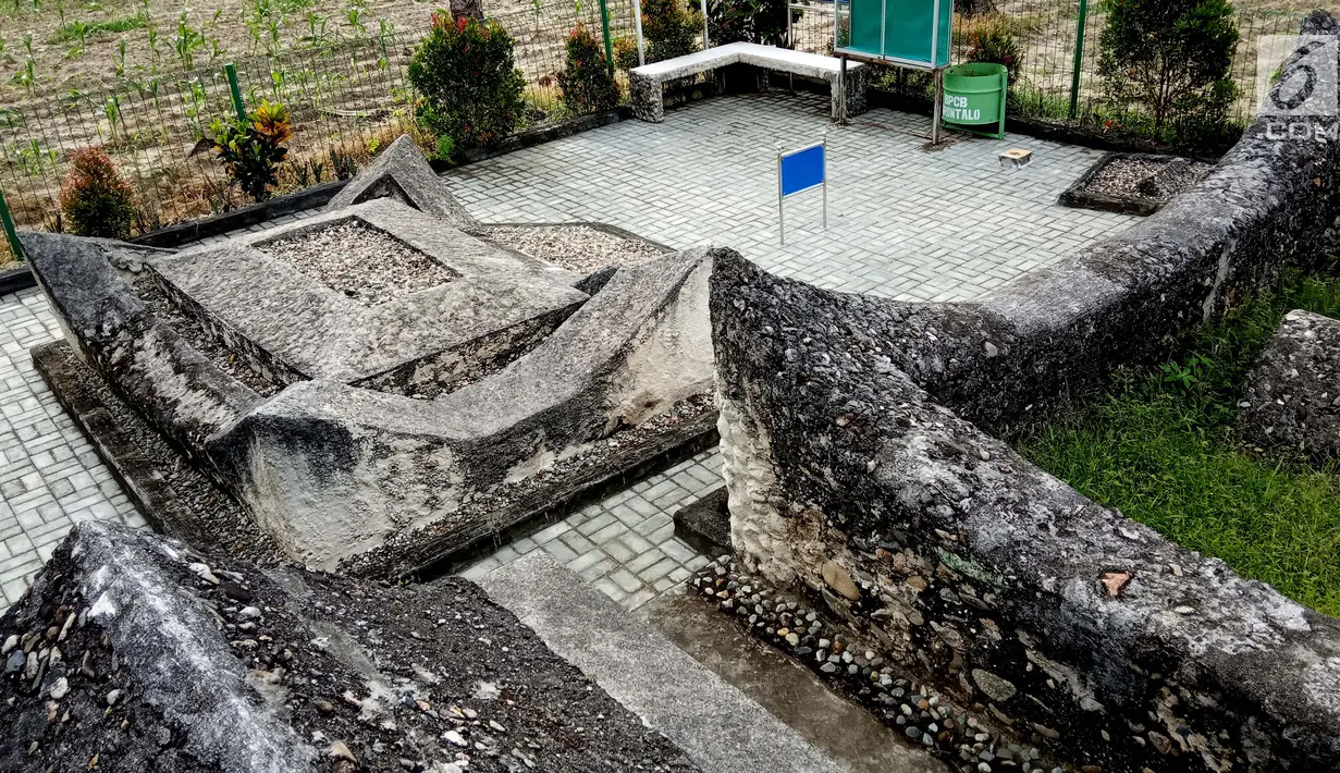 FOTO: Makam Raja Bulonggodu Gorontalo yang Masih Misteri - Foto ...