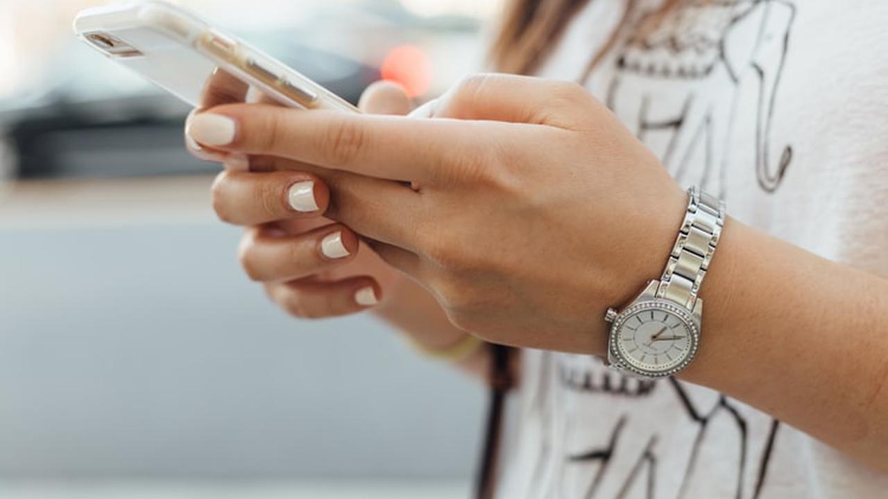 Telkomsel dan XL Axiata Lolos Lelang Frekuensi 2,1 GHz