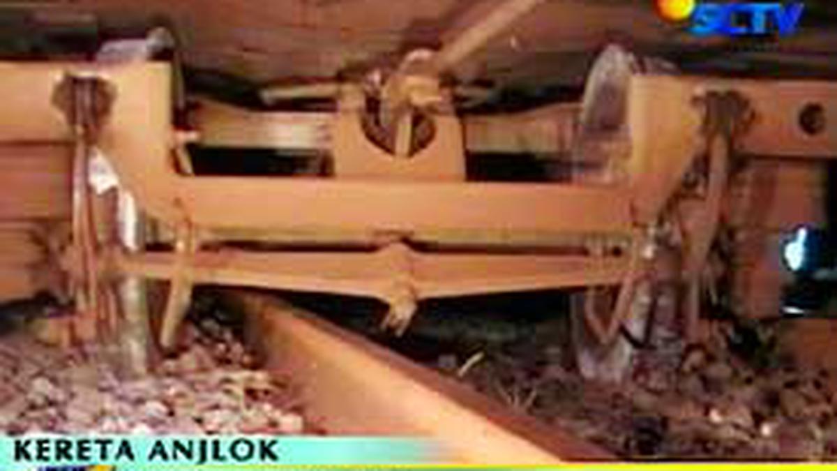 KA Gumarang Anjlok di Bojonegoro - News Liputan6.com