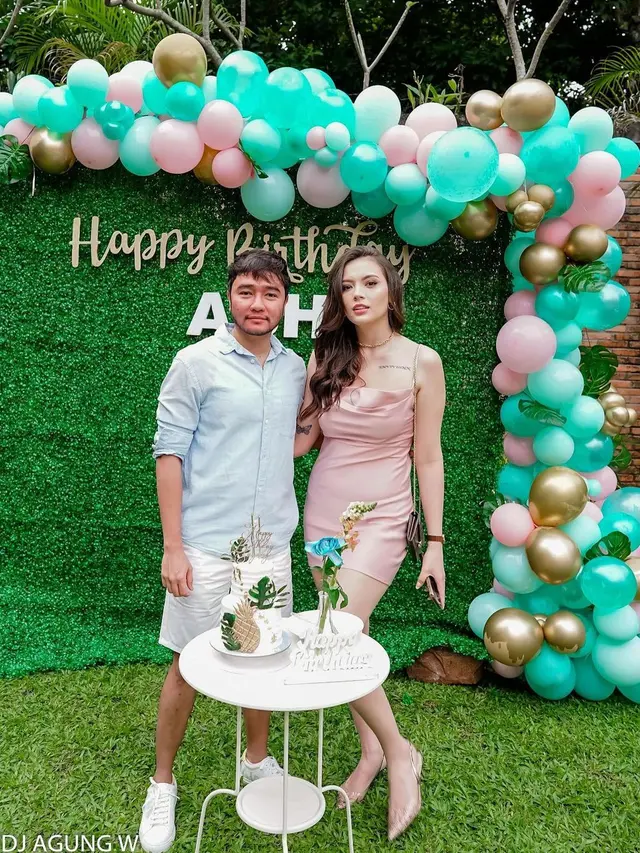 7 Momen Ulang Tahun Abash Mantan Lucinta Luna, Dirayakan Bareng Kekasih ...