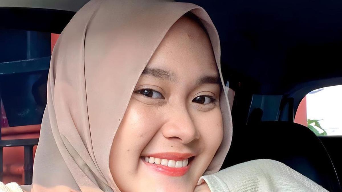 5 Potret Terbaru Alma Thania Terbaru, Mantan Personel Grup Putih Abu-Abu yang Pernah Dikabarkan ...