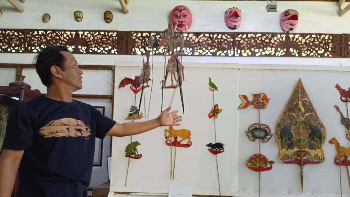 Menilik Koleksi Wayang Milik Boediardjo di Museum Wayang Sasana Guna ...