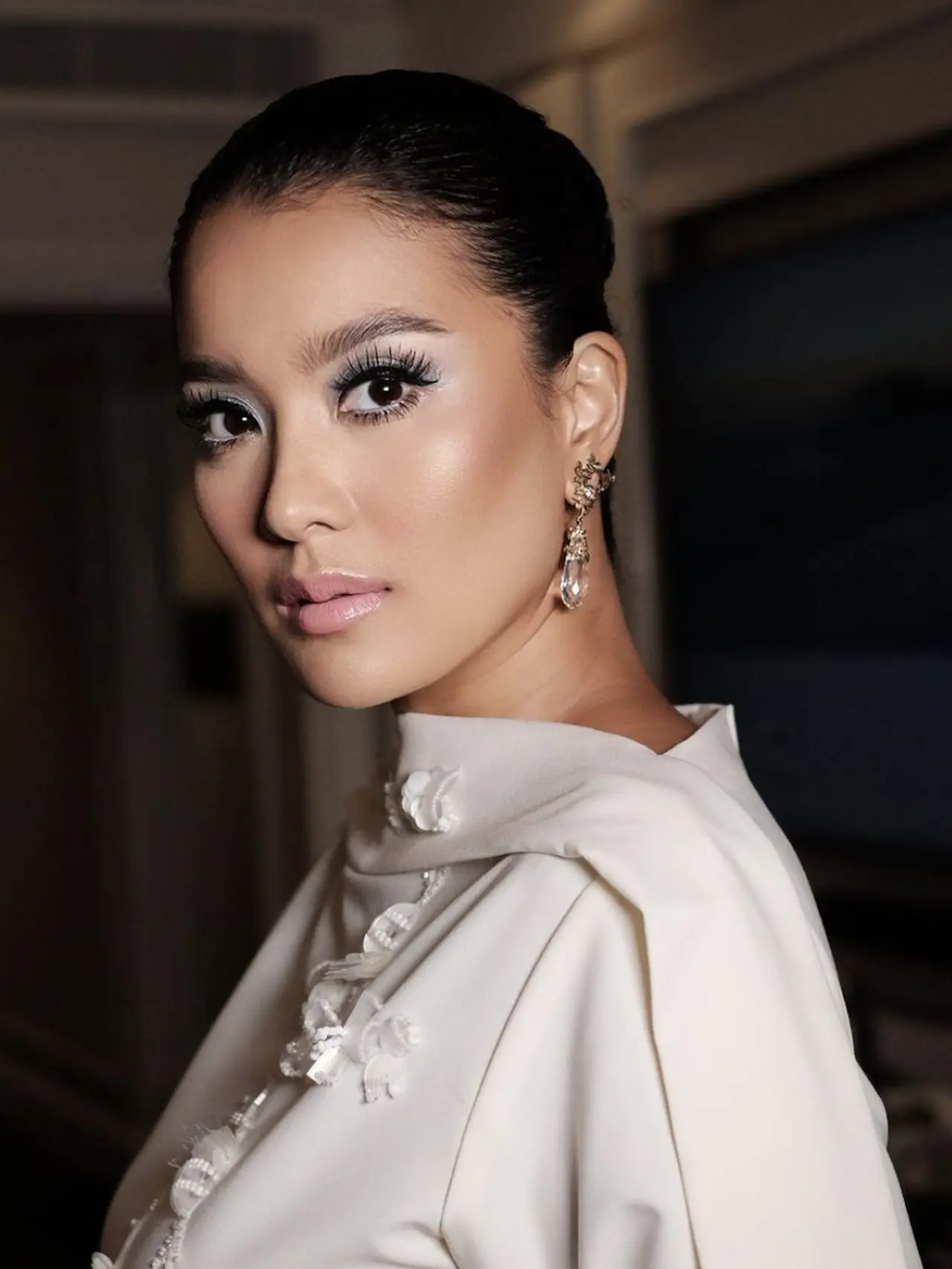 Jejak Karya Adi Adrian Sebelum Meninggal Dunia, Jadi MUA Langganan Agnez Mo sampai Greysia Polii ...