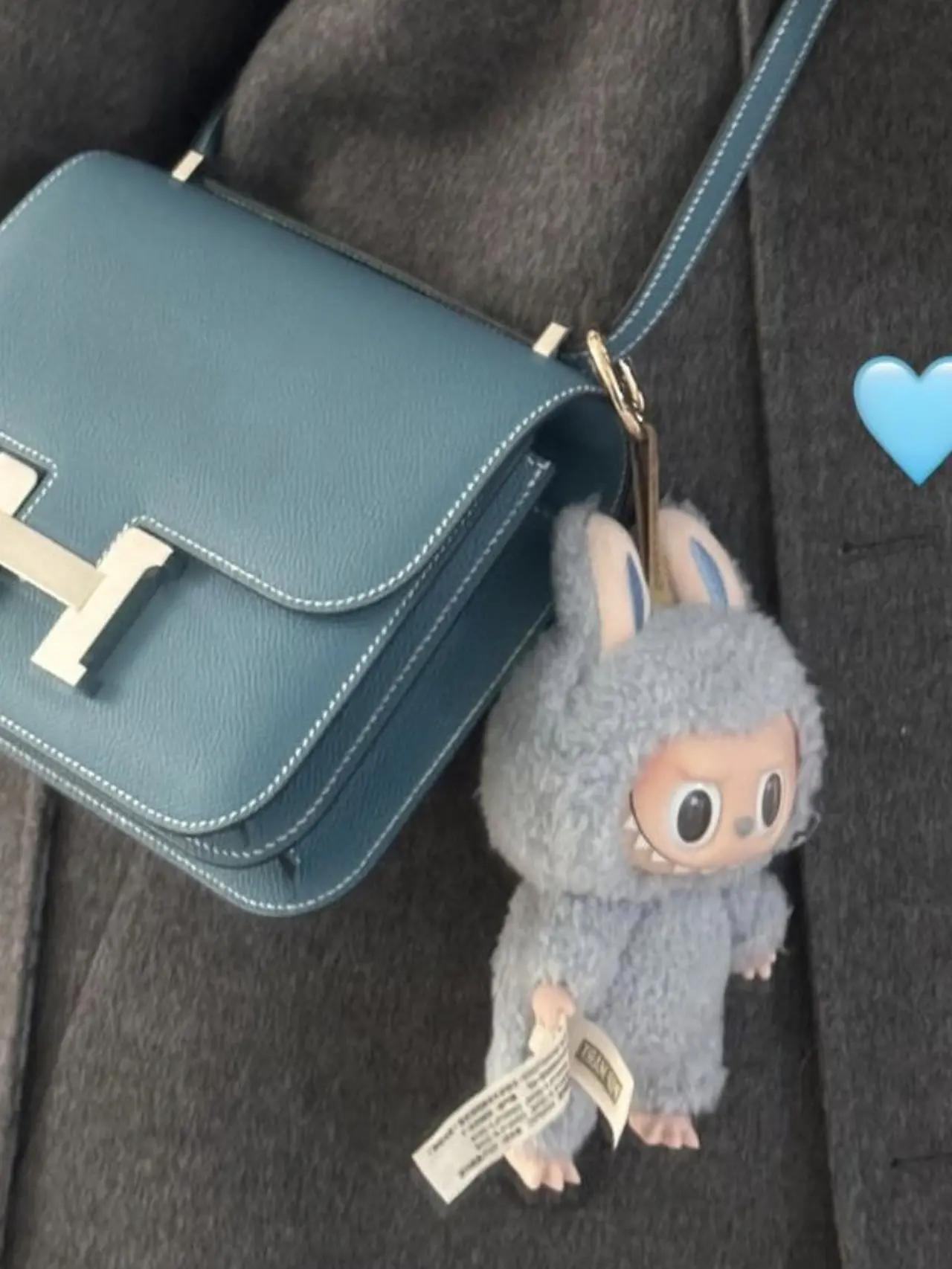 OPINI: Ketika FOMO Boneka Labubu Mengerek Harga dan Status Sosial ...