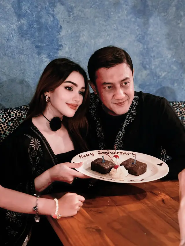 7 Potret Nurah Syahfirah dan Teuku Rafly Rayakan 11 Tahun Pernikahan ...