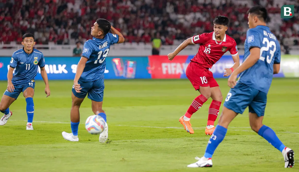 Foto: Debut Hokky Caraka di Timnas Senior, Berikan Kontribusi Gol ...