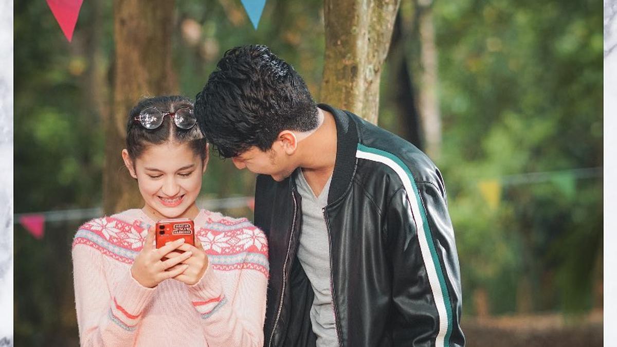 Zoe Jackson Sering Tertukar Peran Anya dan Naya di Sinetron Cinta Tapi ...