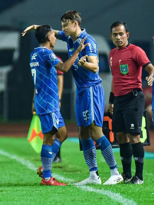 BRI Liga 1: Marc Klok Makin Nyaman dengan Stefano Beltrame di Persib ...