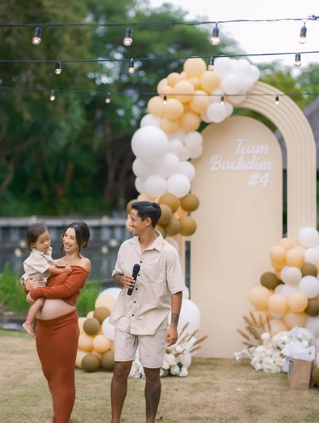 10 Potret Baby Shower Terakhir Jennifer Bachdim Jelang Melahirkan ...