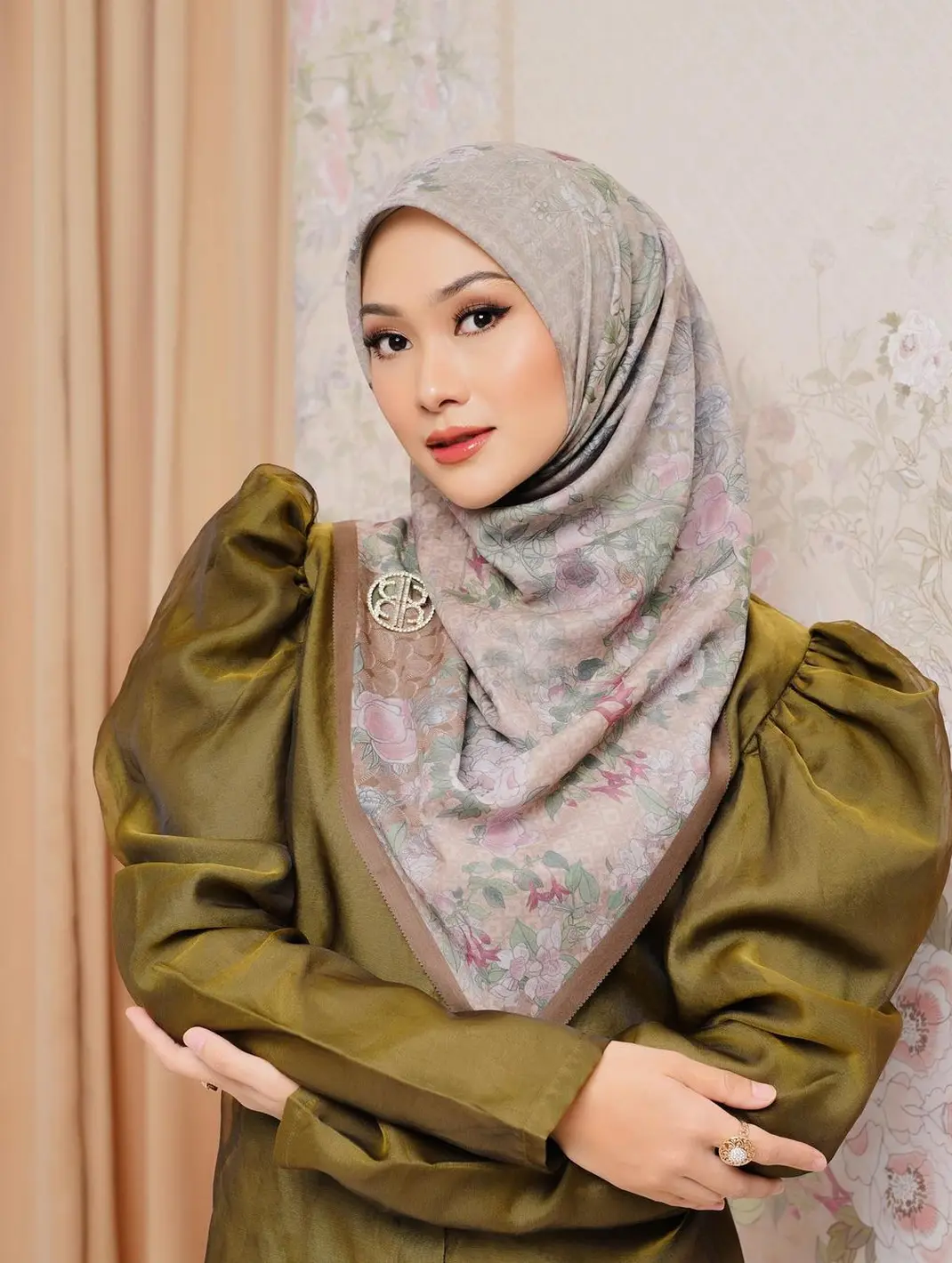 8 Tren Model Hijab untuk Lebaran 2023 dari Ayana Moon hingga Cut Syifa ...