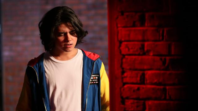 Main Film Asal Kau Bahagia, Aliando Syarief Tampil Gondrong - ShowBiz ...