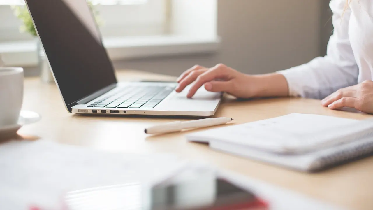 7 Cara Melihat Spesifikasi Laptop yang Cepat dan Mudah - Hot Liputan6.com