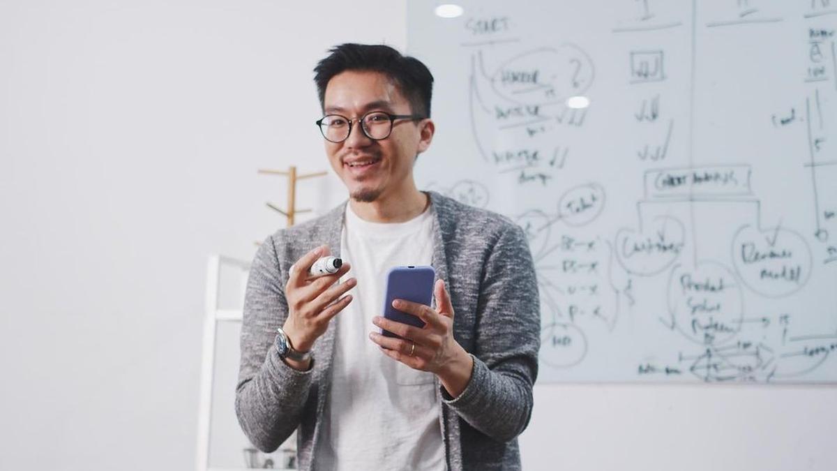 Kreator Konten Fellexandro Ruby Bicara Gaya Hidup Contactless Payment ...