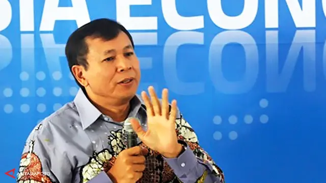 Raden Pardede: Kewenangan Pemberian Kredit ke Century di BI - News ...